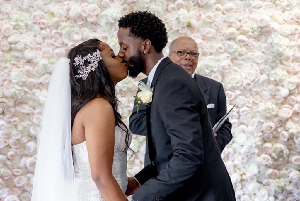 Flower Wall Rental: Home - Luxury Flower Walls